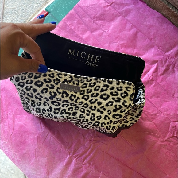 Miche | Bags | Miche Petite White Leopard Shell | Poshmark